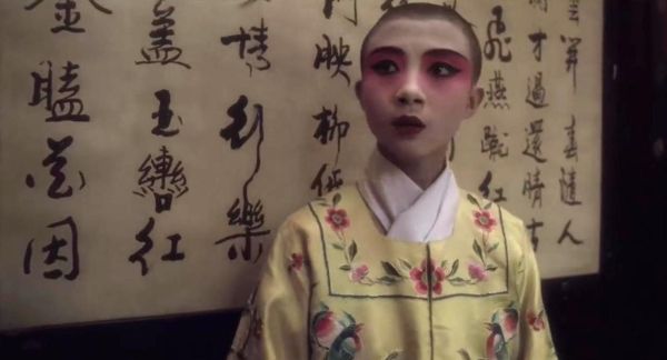 小豆子被太监怎么了_霸王别姬剧情解析-第2张图片-山城妙识