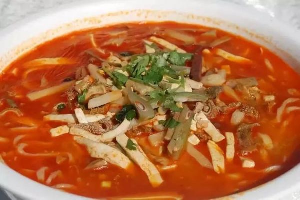 杂碎面是哪里的特色小吃_杂碎面正宗做法揭秘-第2张图片-山城妙识