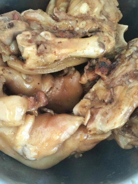 卤菜的做法视频教程_如何做出色香味俱全的卤味-第3张图片-山城妙识