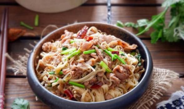 金针菇炒羊肉卷怎么做_金针菇炒羊肉卷的家常做法-第2张图片-山城妙识