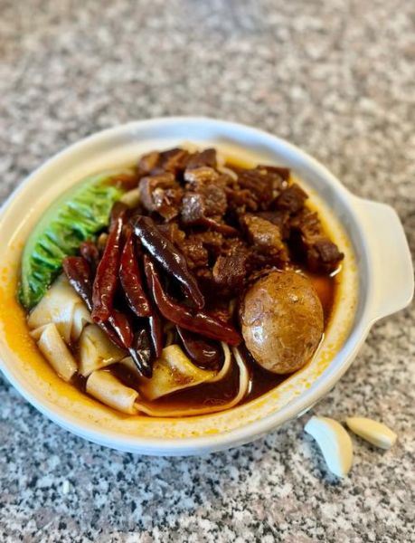 河北特产安徽牛肉板面为什么火_正宗做法揭秘-第1张图片-山城妙识