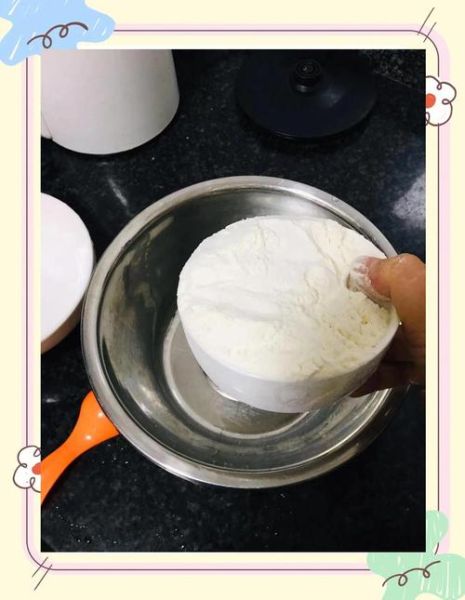 面粉发糕怎么做才松软_面粉发糕为什么塌陷-第1张图片-山城妙识