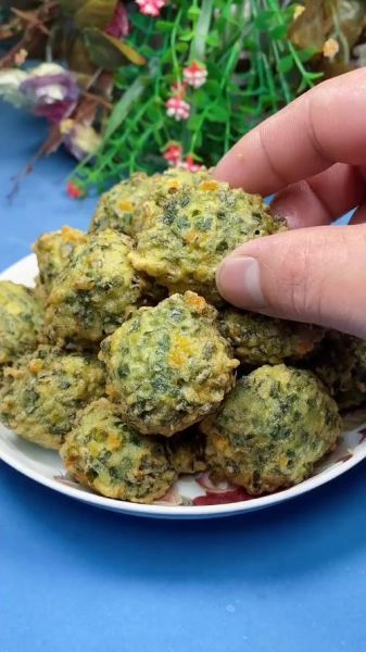 韭菜丸子怎么做_韭菜丸子怎么炸才酥脆-第3张图片-山城妙识