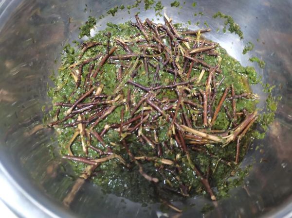 五色糯米饭用什么植物染料_怎么做不掉色-第2张图片-山城妙识