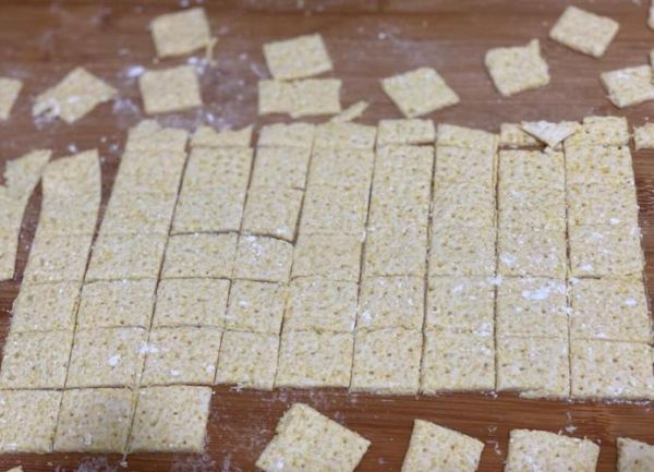 自制小米锅巴的做法_小米锅巴怎么做好吃又脆-第2张图片-山城妙识