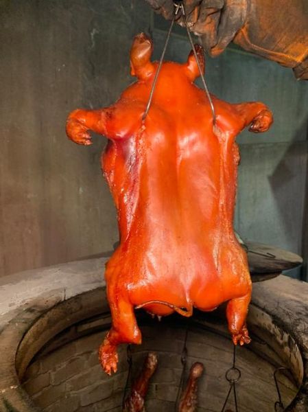 烤乳猪怎么做_烤乳猪哪里最正宗-第1张图片-山城妙识
