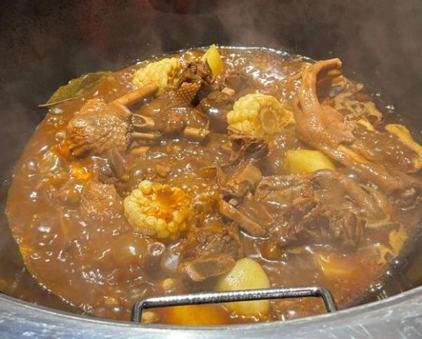 铁锅炖大鹅怎么做_正宗铁锅炖大鹅的做法-第3张图片-山城妙识