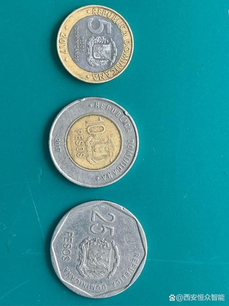 自动售卖冰淇淋机多少钱一台_冰淇淋自动售卖机价格是多少-第1张图片-山城妙识