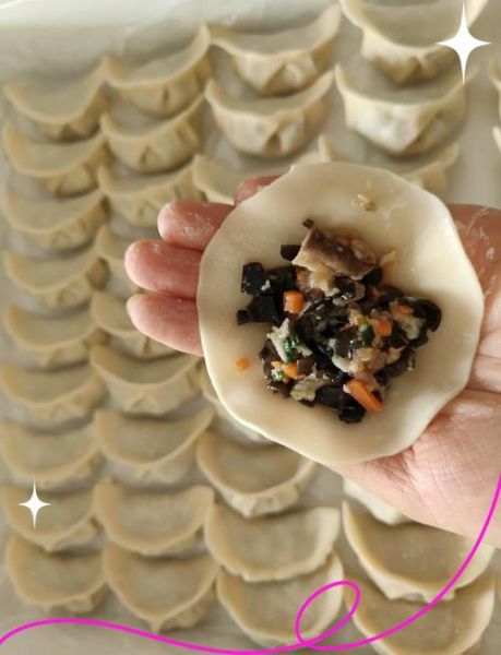 香菇木耳猪肉馅饺子怎么做_怎么调馅才好吃-第1张图片-山城妙识 香菇木耳猪肉馅饺子怎么做_怎么调馅才好吃-第1张图片-山城妙识