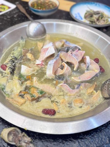 鲟鱼清汤怎么做才好吃_鲟鱼清汤去腥技巧-第2张图片-山城妙识