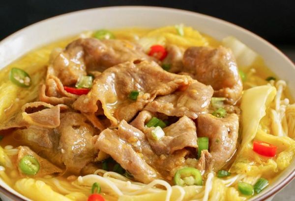 酸汤肥牛配菜能放啥_酸汤肥牛配菜有哪些-第3张图片-山城妙识