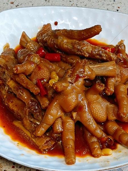 红烧鸡爪怎么做好吃_红烧鸡爪做法大全-第2张图片-山城妙识