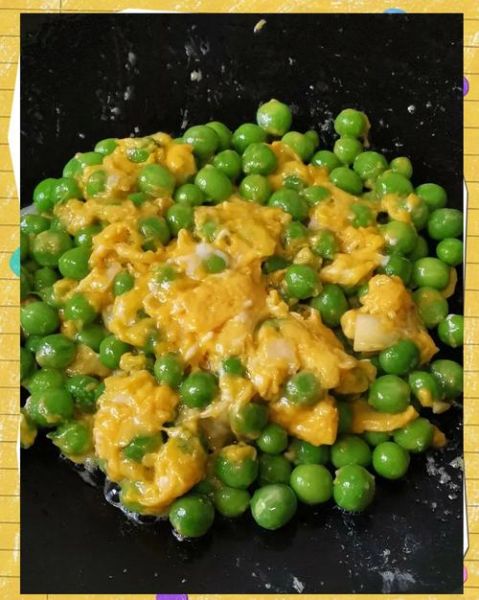 豌豆炒鸡蛋怎么做_豌豆炒鸡蛋需要焯水吗-第1张图片-山城妙识