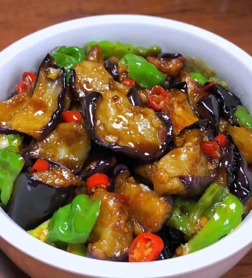 虎皮辣椒烧茄子怎么做_虎皮辣椒烧茄子家常做法-第3张图片-山城妙识 虎皮辣椒烧茄子怎么做_虎皮辣椒烧茄子家常做法-第3张图片-山城妙识