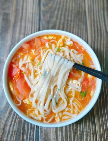 番茄鸡蛋面汤面怎么做_番茄鸡蛋面汤面好吃秘诀-第3张图片-山城妙识