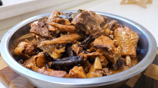 鸡肉和什么一起炖最补_鸡肉不能和什么一起吃-第3张图片-山城妙识