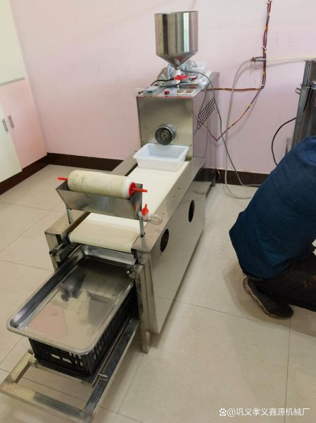 擀面皮机器多少钱一台_擀面皮机器图片哪里有-第3张图片-山城妙识