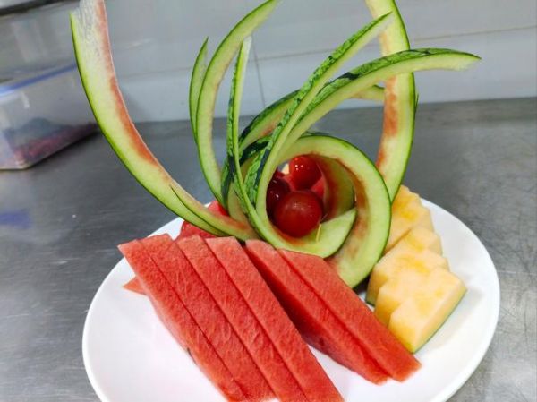 小果盘怎么摆才好看_小果盘摆盘技巧有哪些-第3张图片-山城妙识