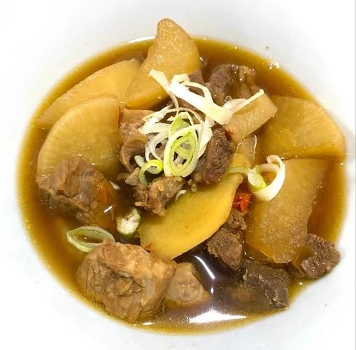 牛杂炖白萝卜怎么做_牛杂炖白萝卜需要焯水吗-第1张图片-山城妙识