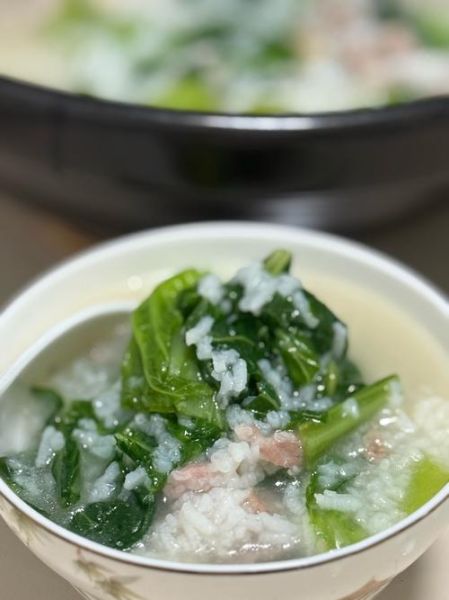 排骨砂锅粥怎么做_砂锅粥排骨要不要焯水-第2张图片-山城妙识