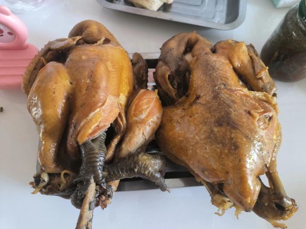 烧鸡怎么做_烧鸡腌制多久入味-第2张图片-山城妙识