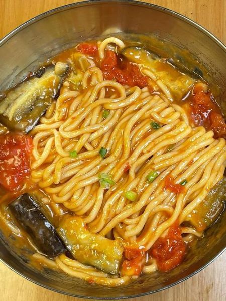 番茄酱面怎么做_番茄酱面需要哪些材料-第2张图片-山城妙识