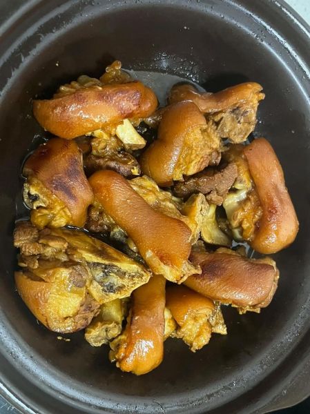 红烧猪蹄怎么做_王刚正宗做法-第2张图片-山城妙识