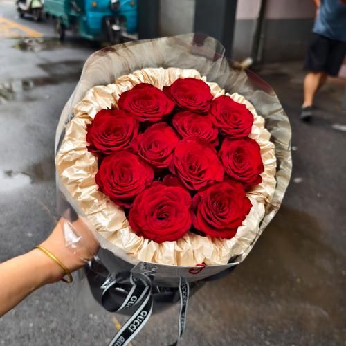 玫瑰花图片唯美_如何拍出浪漫氛围-第1张图片-山城妙识