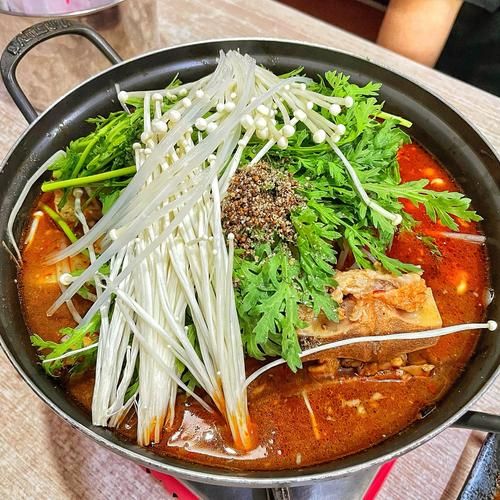 脊骨土豆汤怎么做_脊骨土豆汤热量高吗-第1张图片-山城妙识