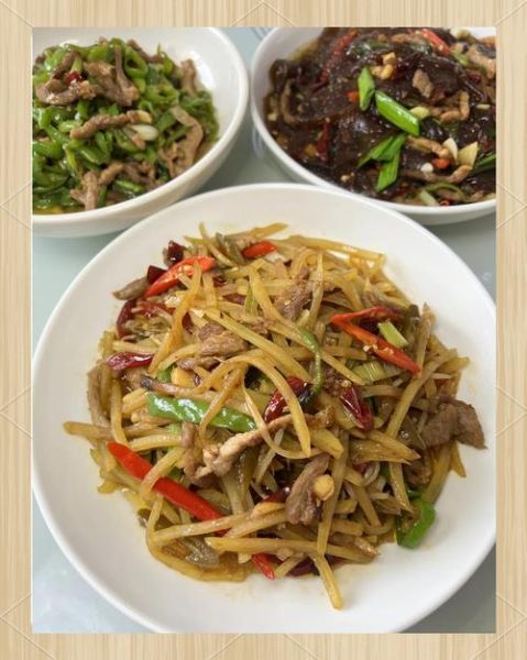 肉丝拉皮是哪个地方的菜_东北家常还是鲁菜分支-第2张图片-山城妙识 肉丝拉皮是哪个地方的菜_东北家常还是鲁菜分支-第2张图片-山城妙识