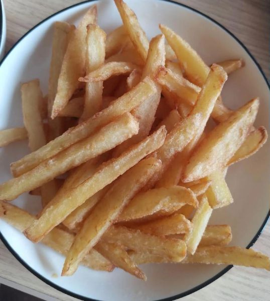 怎样炸薯条才跟肯德基里的一样_肯德基薯条酥脆秘诀-第3张图片-山城妙识 怎样炸薯条才跟肯德基里的一样_肯德基薯条酥脆秘诀-第3张图片-山城妙识