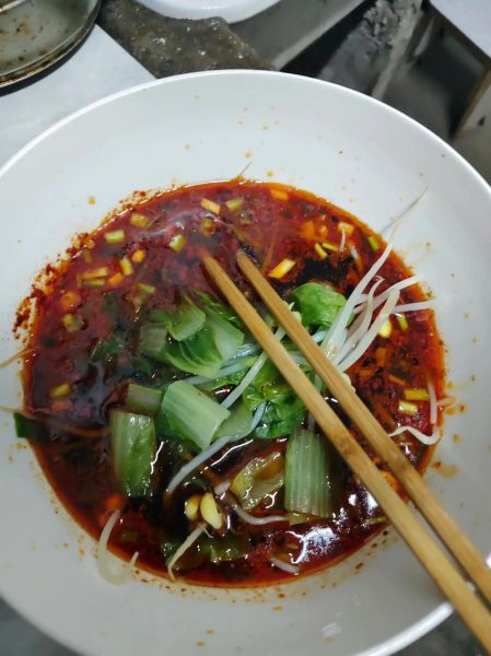 陕西拉条子怎么做_正宗拉条子面条做法-第3张图片-山城妙识 陕西拉条子怎么做_正宗拉条子面条做法-第3张图片-山城妙识