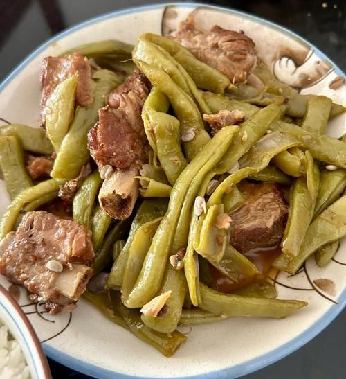 芸豆炖肉怎么做_芸豆炖肉的家常做法-第3张图片-山城妙识