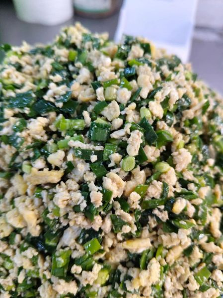 芹菜鸡蛋饺子馅怎么做_芹菜鸡蛋饺子馅怎么调好吃-第3张图片-山城妙识