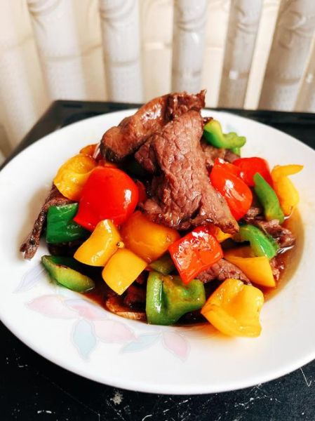 蚝油牛肉怎么做才嫩_家常蚝油牛肉做法窍门-第1张图片-山城妙识