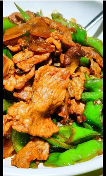 辣椒炒肉饭店做法_正宗湘味怎么做-第3张图片-山城妙识