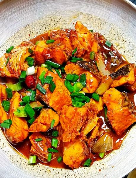 红烧鱼块不用油煎怎么做_无油版红烧鱼块做法-第1张图片-山城妙识 红烧鱼块不用油煎怎么做_无油版红烧鱼块做法-第1张图片-山城妙识