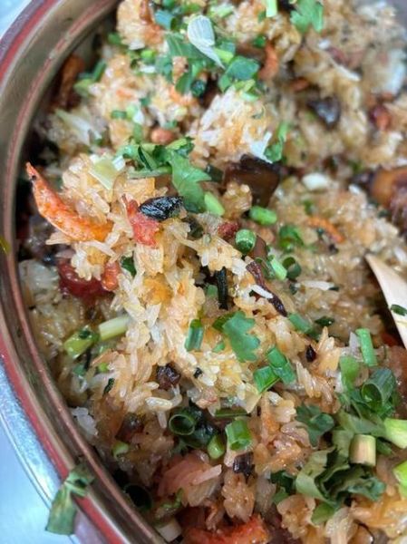 广式生炒糯米饭怎么做_生炒糯米饭为什么粘锅-第3张图片-山城妙识