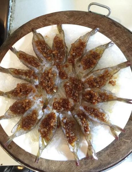 蒜蓉开背虾蒸几分钟_蒜蓉开背虾蒸多久才嫩-第3张图片-山城妙识