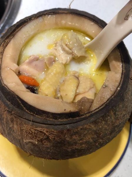 椰子炖鸡汤怎么做_椰子炖鸡汤需要多久-第2张图片-山城妙识