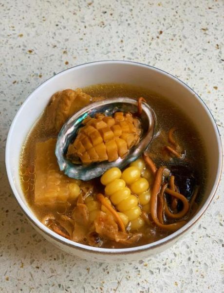 鲍鱼汤最简单的做法_鲍鱼汤怎么炖不腥-第1张图片-山城妙识