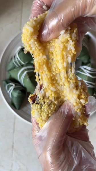 大黄米粽子怎么做_大黄米粽子需要泡多久-第2张图片-山城妙识