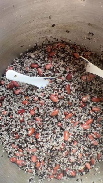 肉粽子的糯米怎么腌_糯米腌制多久入味-第1张图片-山城妙识 肉粽子的糯米怎么腌_糯米腌制多久入味-第1张图片-山城妙识