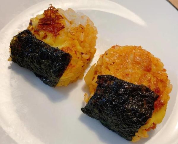 网红菜谱怎么做_空气炸锅版芝士泡菜饭团-第3张图片-山城妙识