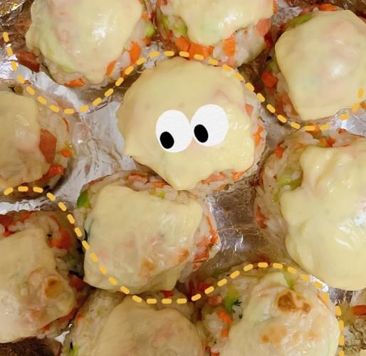 网红菜谱怎么做_空气炸锅版芝士泡菜饭团-第1张图片-山城妙识