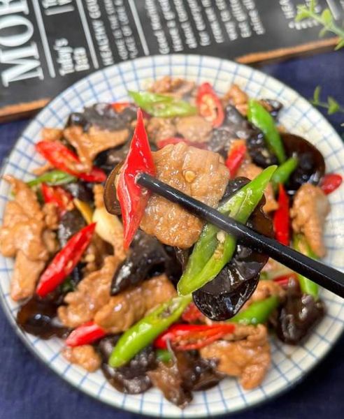 木耳肉片热量高吗_木耳肉片营养价值-第3张图片-山城妙识 木耳肉片热量高吗_木耳肉片营养价值-第3张图片-山城妙识