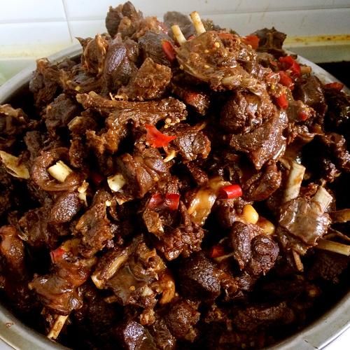 红烧狗肉怎么做好吃_红烧狗肉的做法视频-第2张图片-山城妙识
