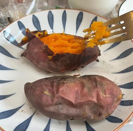 烤箱烤地瓜怎么烤最快_烤箱烤地瓜需要多长时间-第2张图片-山城妙识