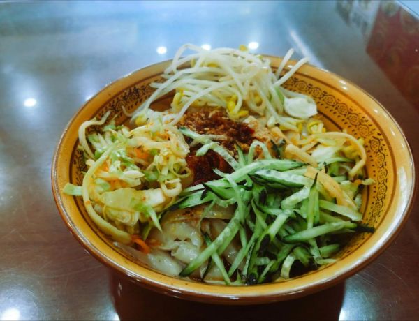 山西油泼面正宗做法_山西油泼面哪里最正宗-第1张图片-山城妙识