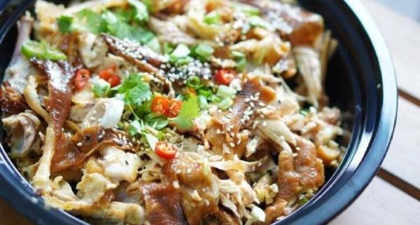 手撕鸡调料配方怎么做_正宗川味手撕鸡调料比例-第2张图片-山城妙识